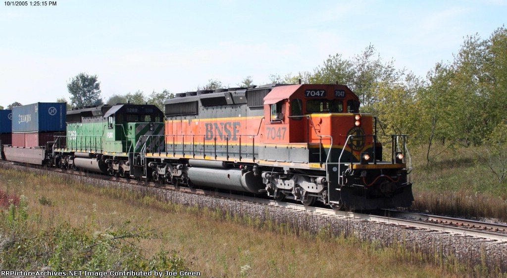BNSF 7047